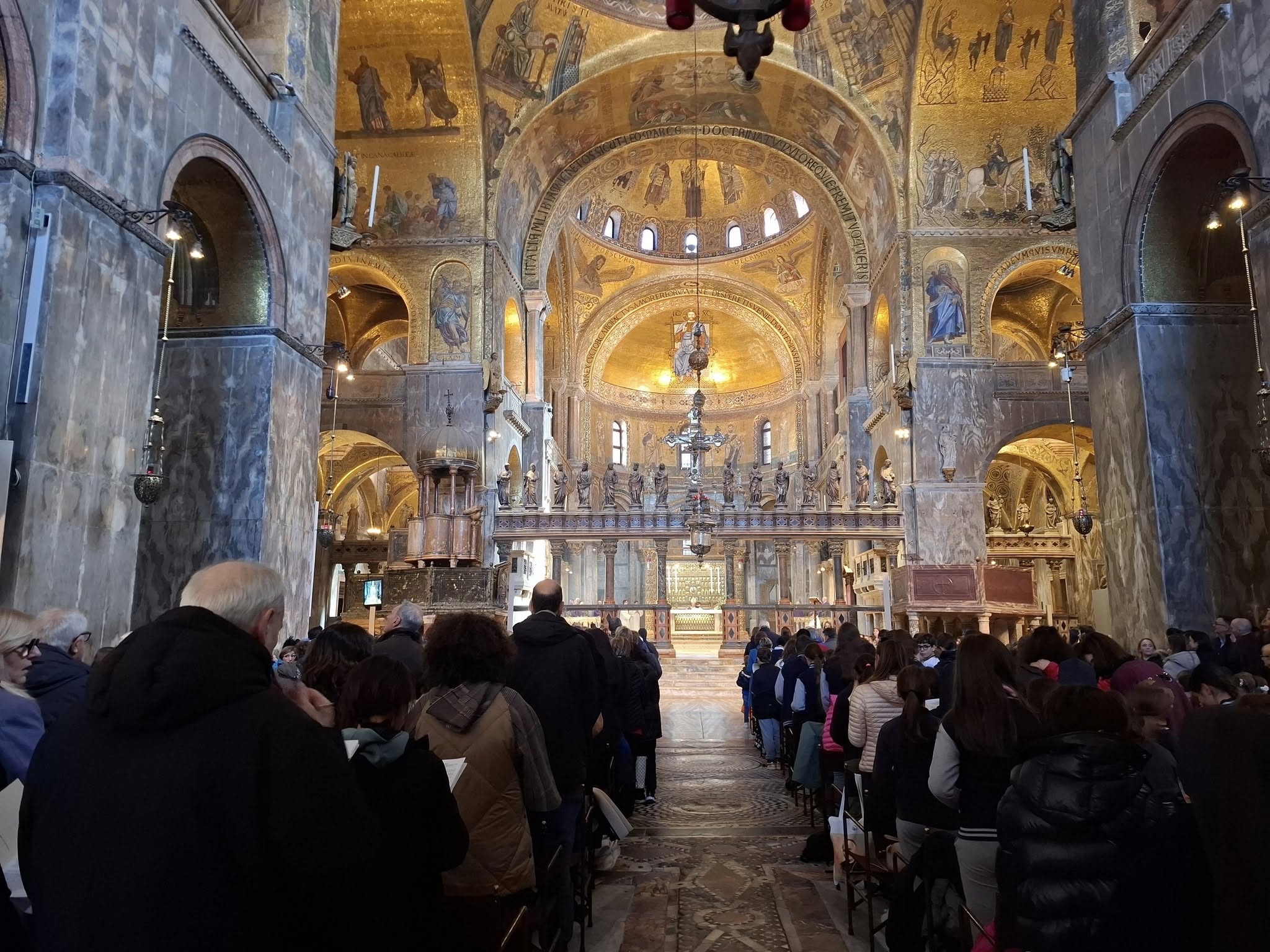 Celebrazioni della Settimana Santa e della Pasqua nella basilica ...